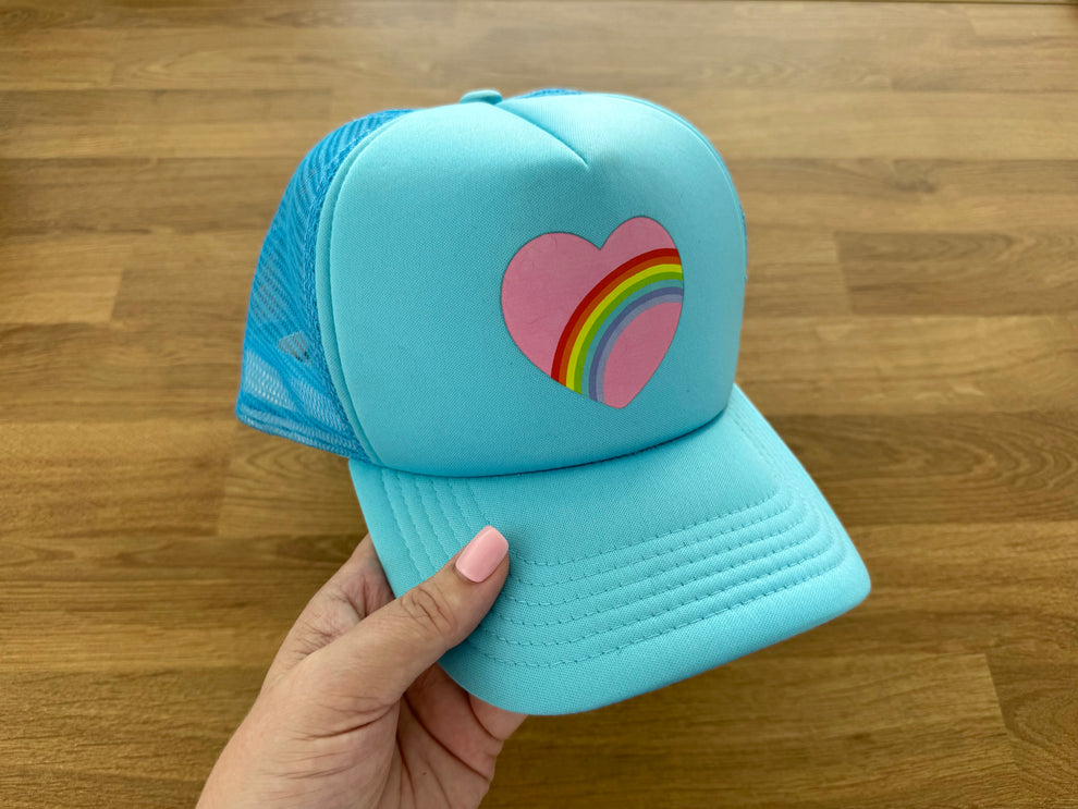 Printed Trucker Cap - RAINBOW HEART – OOPSIDAISI